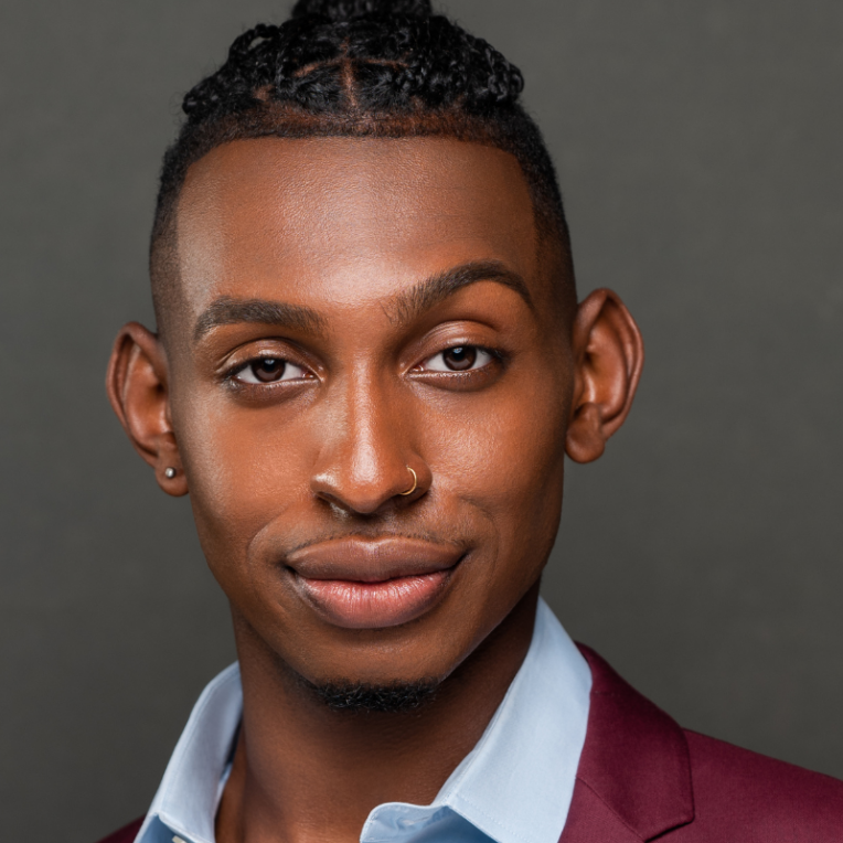 Tevin Davis | American Shakespeare Center